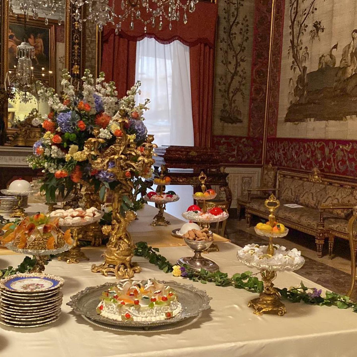 "A tavola con i Florio" la mostra a Catania della manifattura siciliana ...